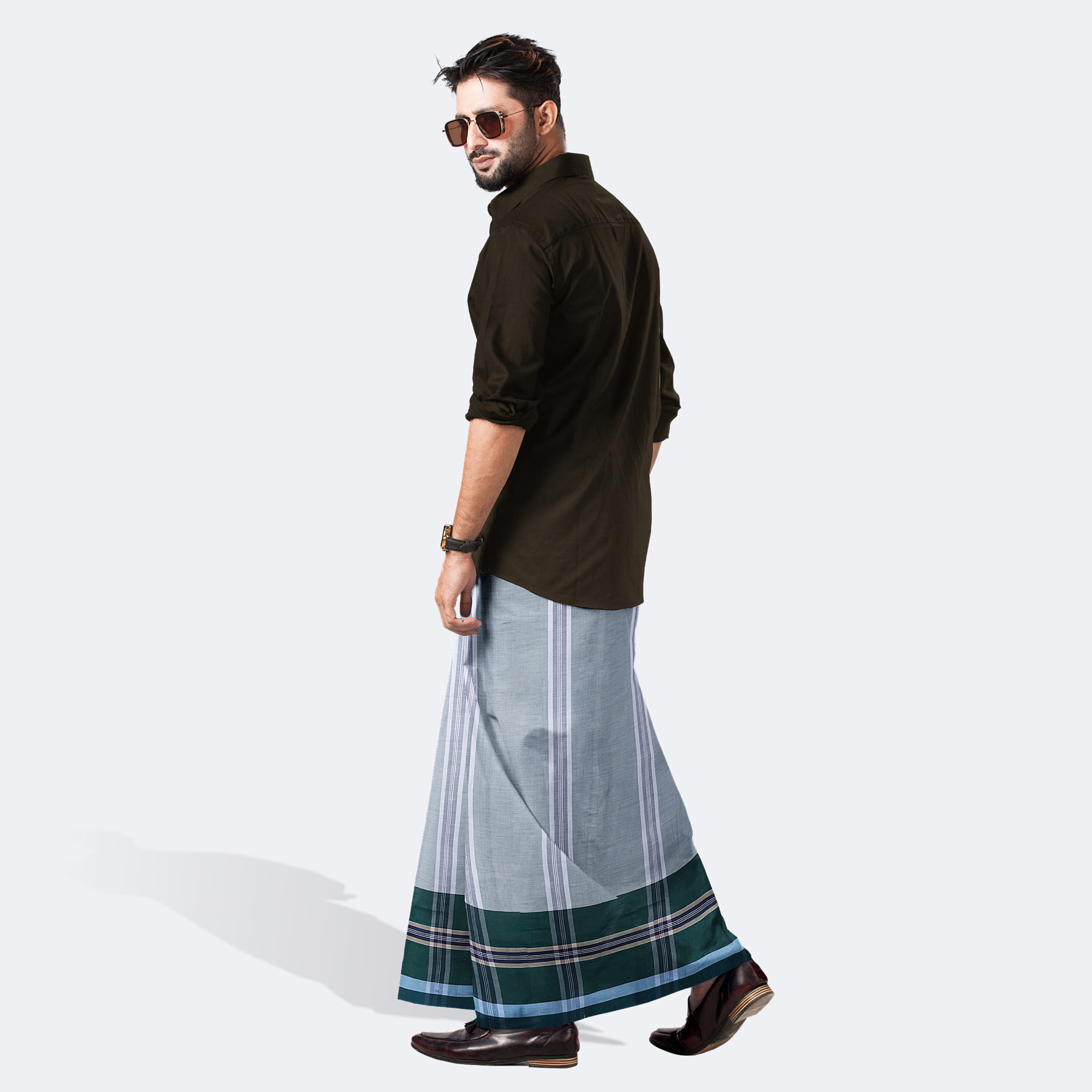 Amanat Shah Lungi - Style